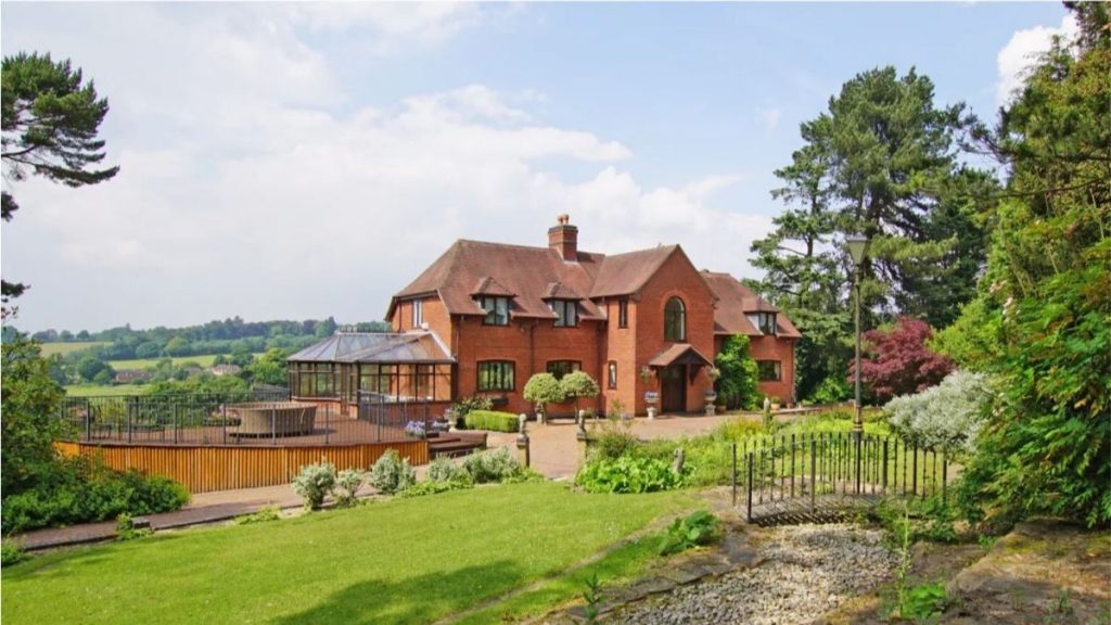 Manchester City Players and Their Houses - Top Most Expensive Man City ...